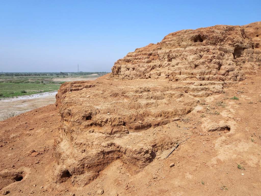 A lost palace of the oldest known civilization has been found. The ...