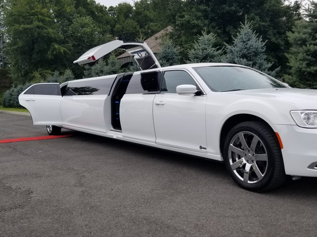 Luxury on Wheels: Exploring the Heights of Limo Service Alexandria VA ...