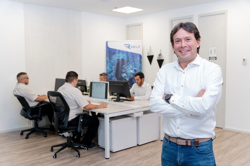 Estrategias clave para la seguridad digital en empresas - Juan Ricardo Palacio - Medium