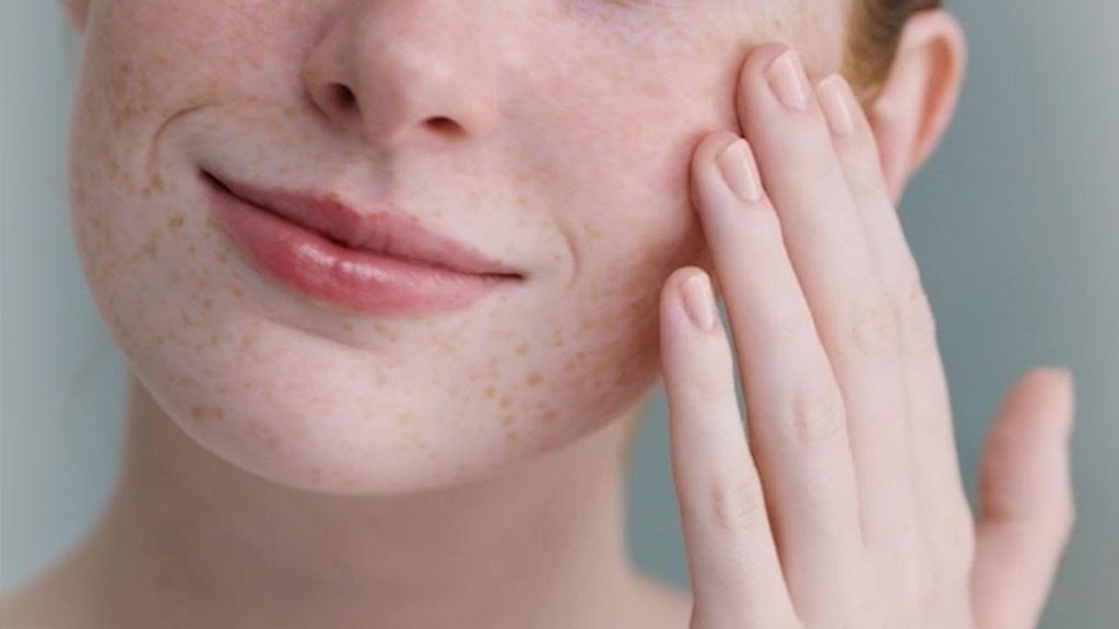 5 Tips Merawat Kulit Kering. Kamu pemilik kulit kering? Tips berikut ...