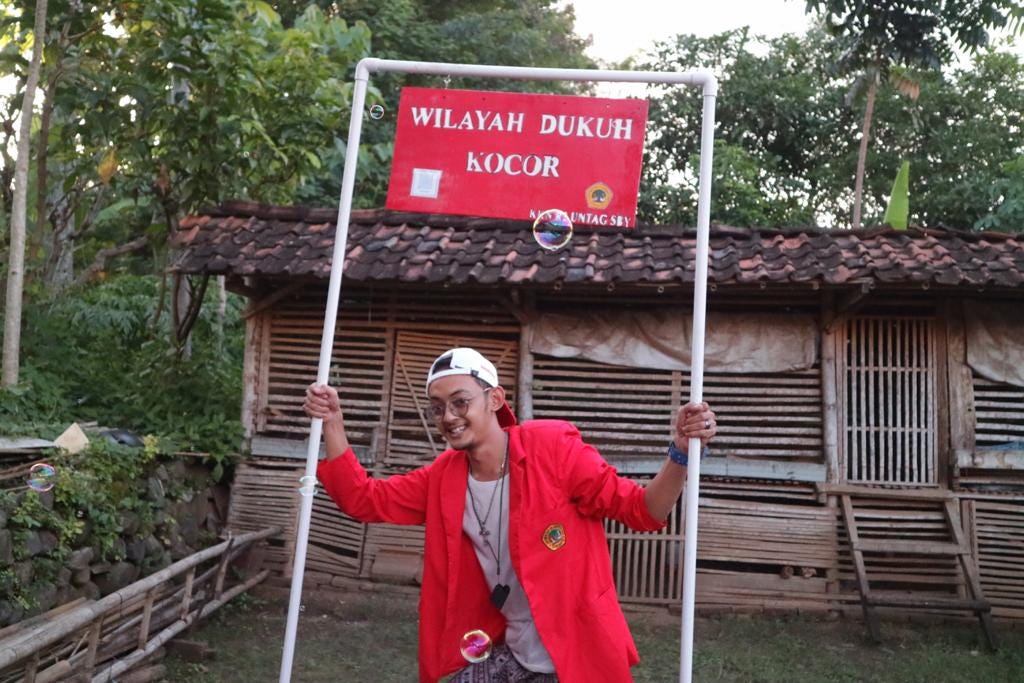 PERANCANGAN PEMBUATAN E-SIGHBOARD DUKUH KOCOR DESA SAWOO PONOROGO | by ...