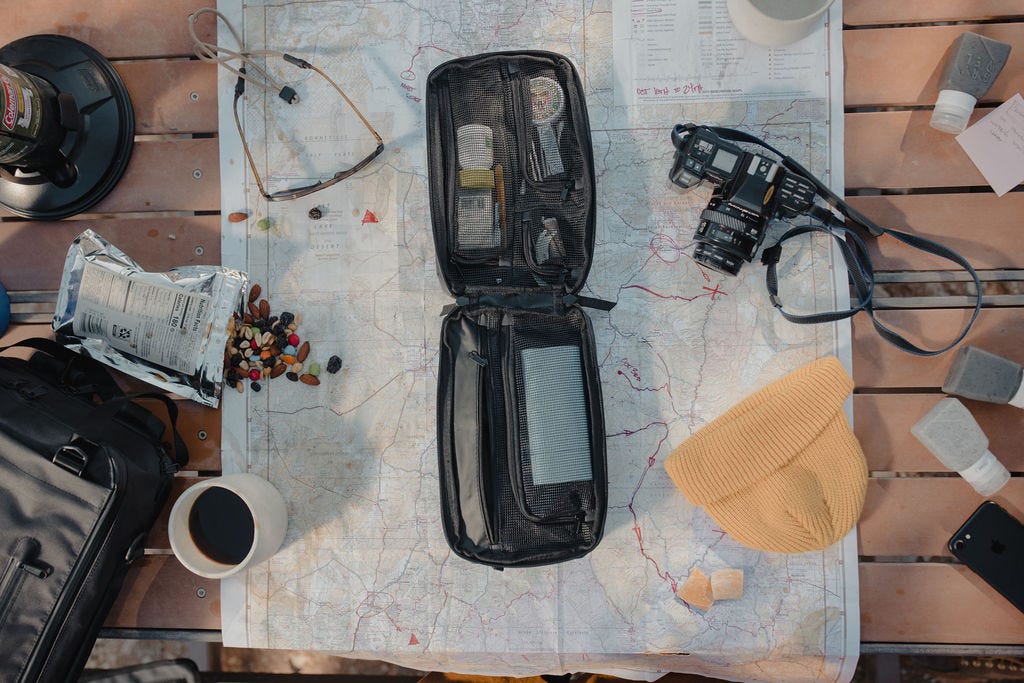 Gravel Toiletry Bag Product Review By Eyeswideopenreviews Medium Gravel Toiletry Bag Product Review By Eyeswideopenreviews Medium