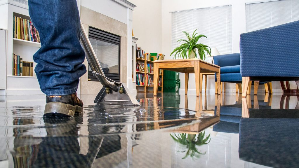 “How to Choose the Right Emergency Flood Service for Your Home | by ...