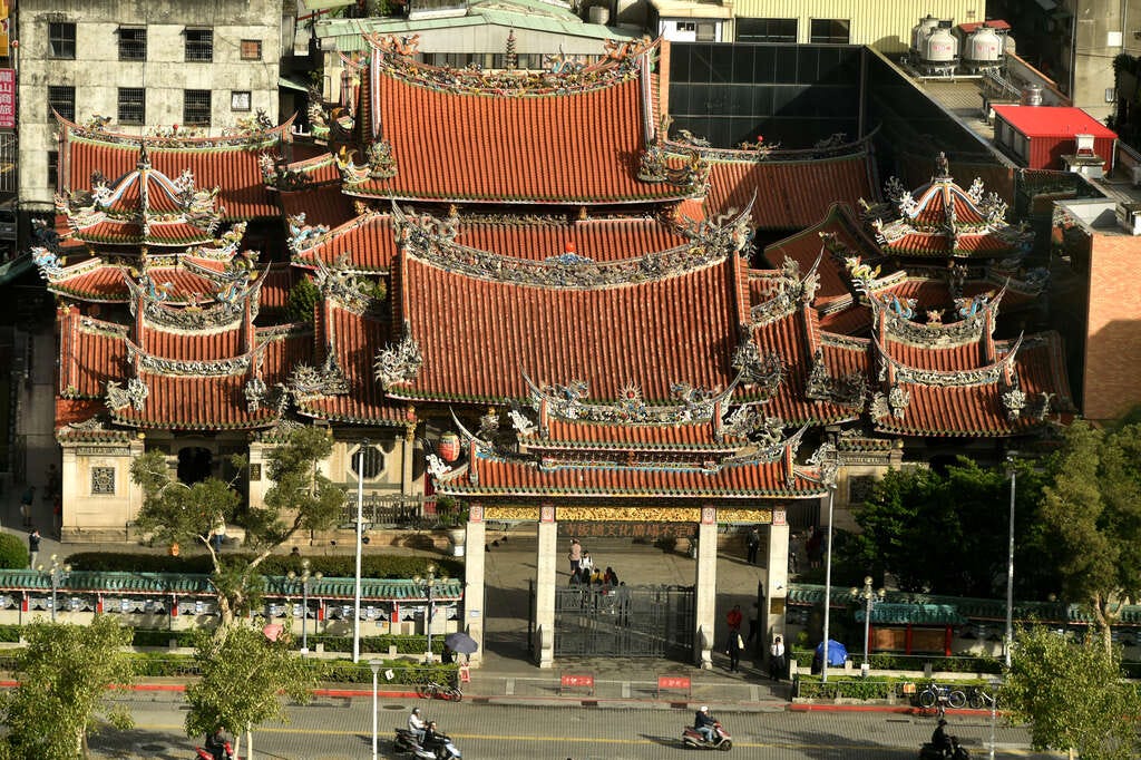 The Unique and Elegant appearance Temple — The Lungshan Temple | by ...