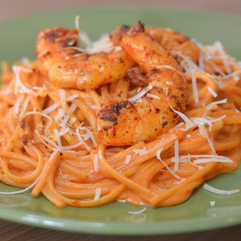 Red Chile Alfredo New Mexico Red Chile | by Los Foodies Magazine | Medium