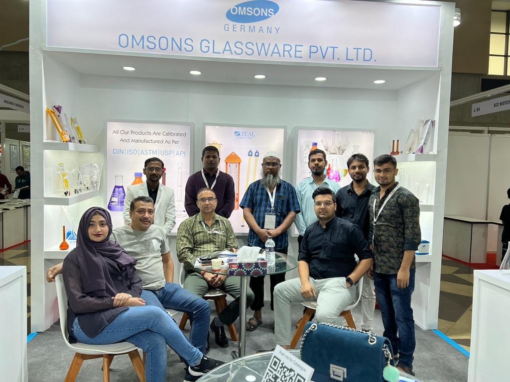 Lab Bangladesh, ICCB, Dhaka 2022. - Omsons Glassware - Medium