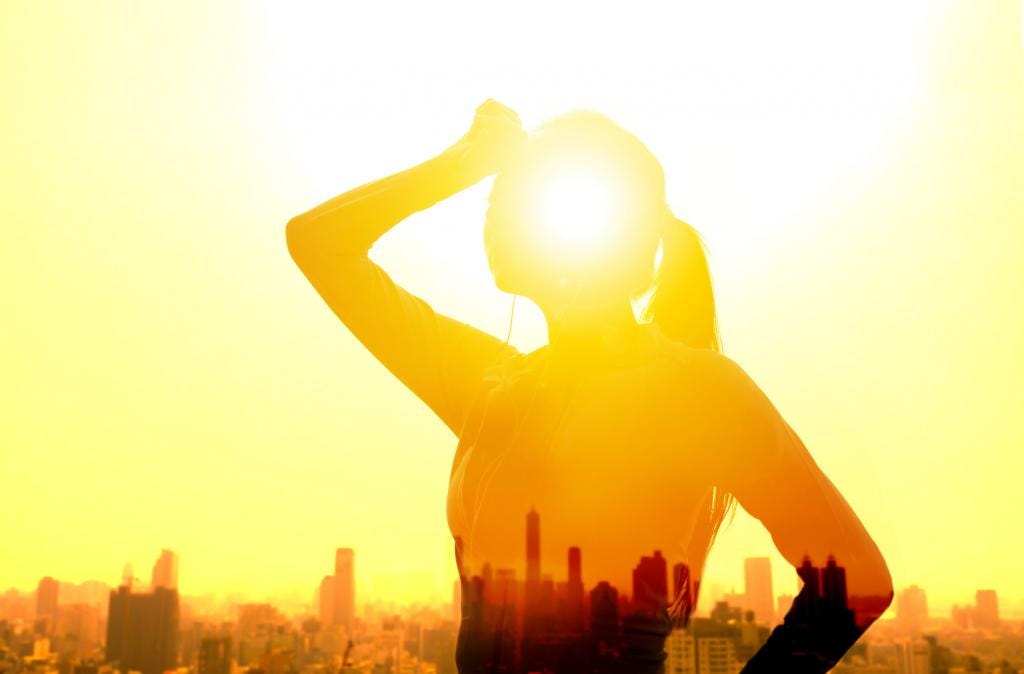 5 Tips to safely exercise during a Heatwave | by Ron Thomas | Medium