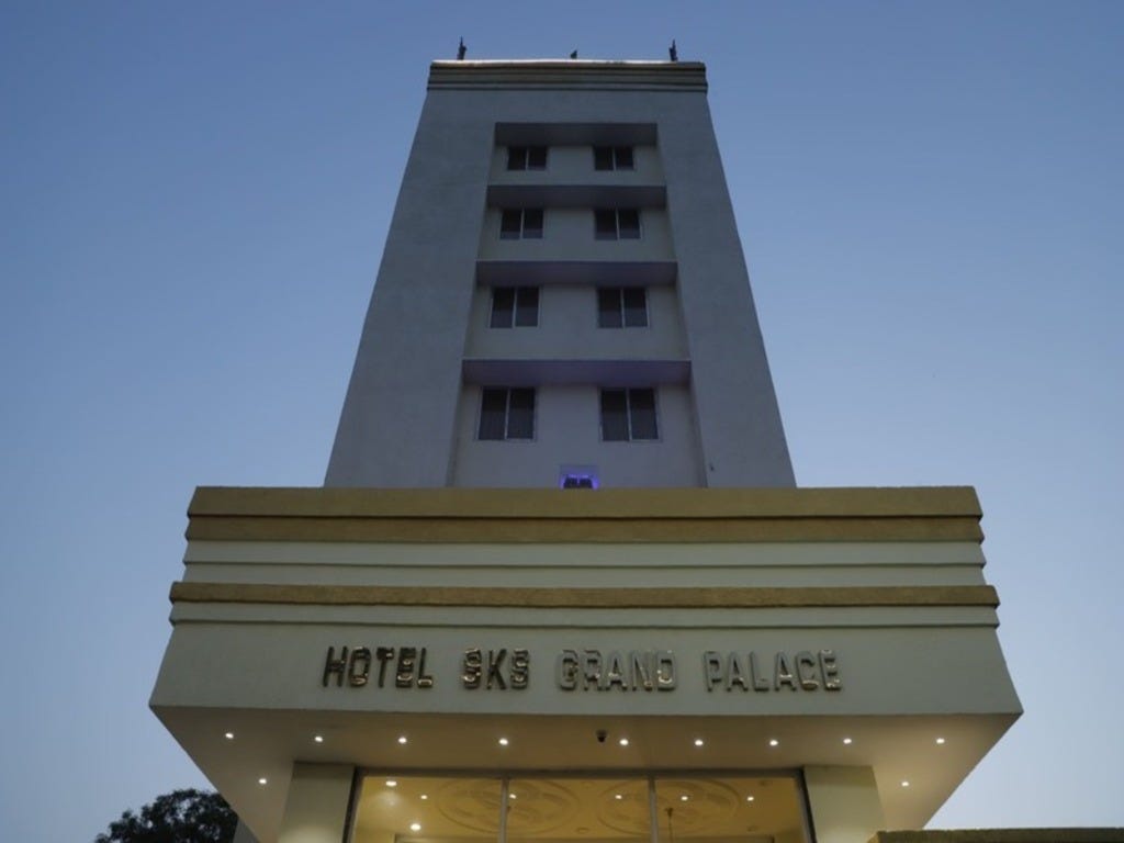 What are the surrounding attractions of SKS Grand Palace in Mathura ...