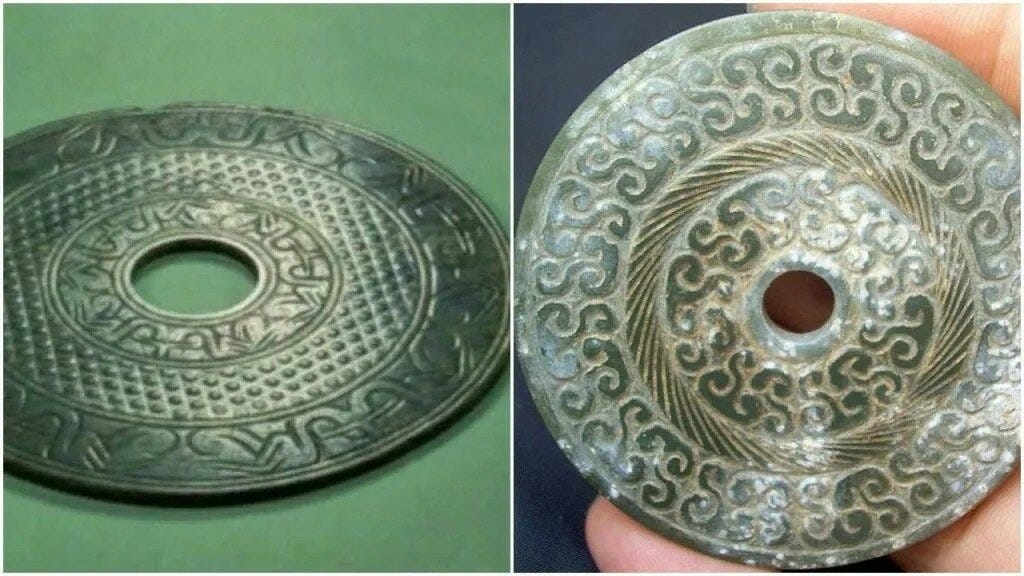 Alien discs discovered in Tibet. The mysterious stone discs that were ...