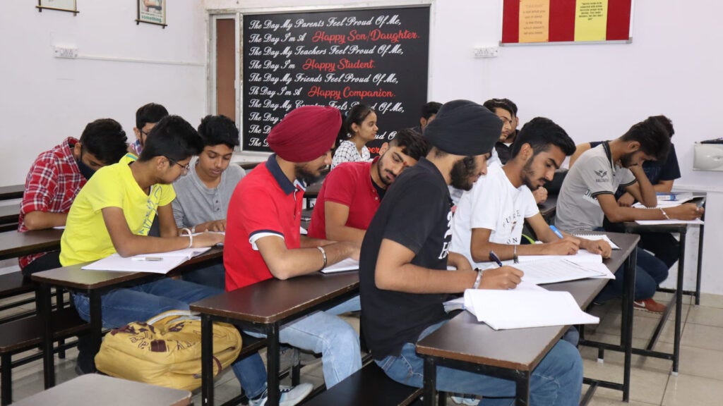 Coaching institute in Panchkula - COMMERCE PLANET - Medium