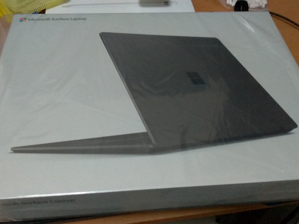 [開箱] Surface Laptop 3 使用心得. 從Web軟體工程師的角度出發 | by Metal Sheep | Medium