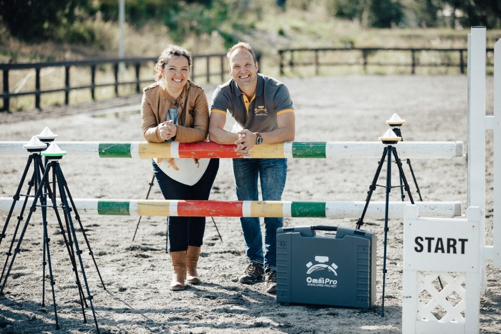 Olav & Sandra — OmniPro | Equestrian sports timers - OmniPro - Medium