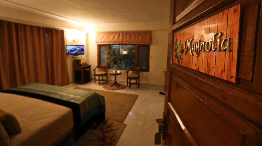 Book Best Hotel in Shimla Near Mall Road for Your Honeymoon | by ...