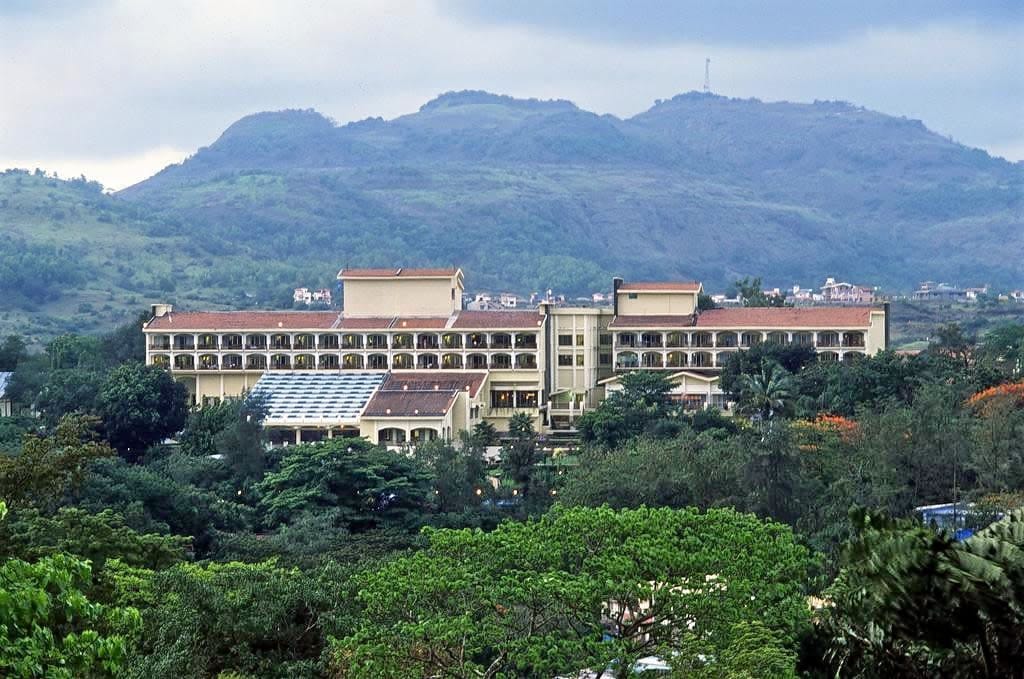 Love the view? Plan a staycation to fariyas resort, lonavala ...