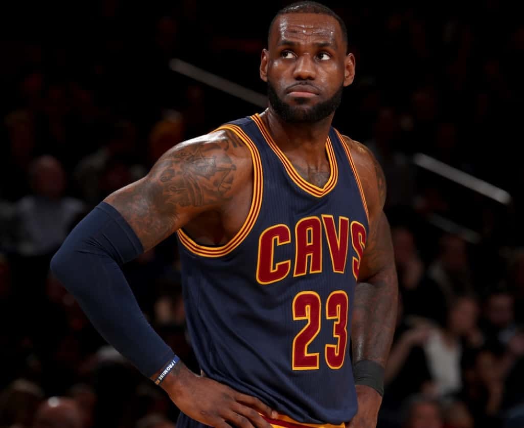 Best Basketball Arm Sleeves | by Jnerviok | Medium