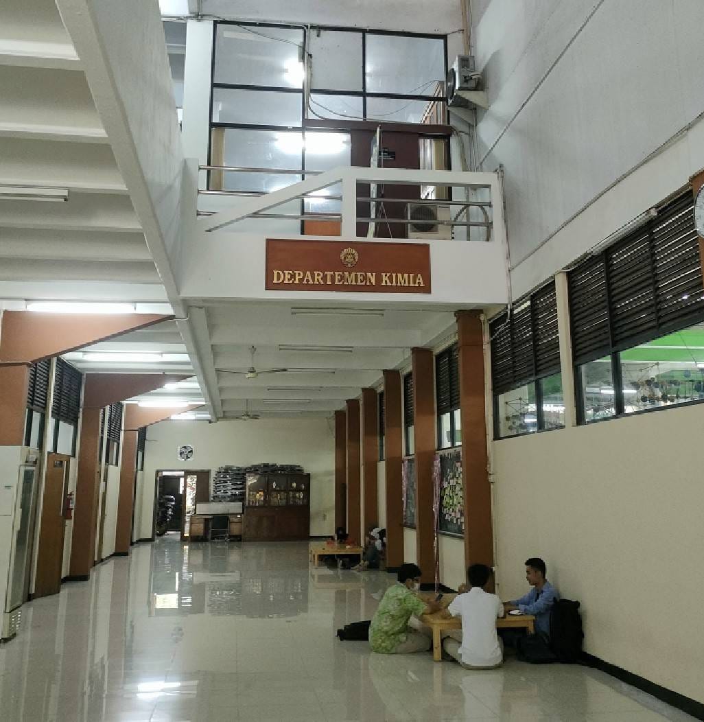 Ekspektasi Sederhana, Realita Rumit | Fenomena Salah Jurusan di Kimia ...