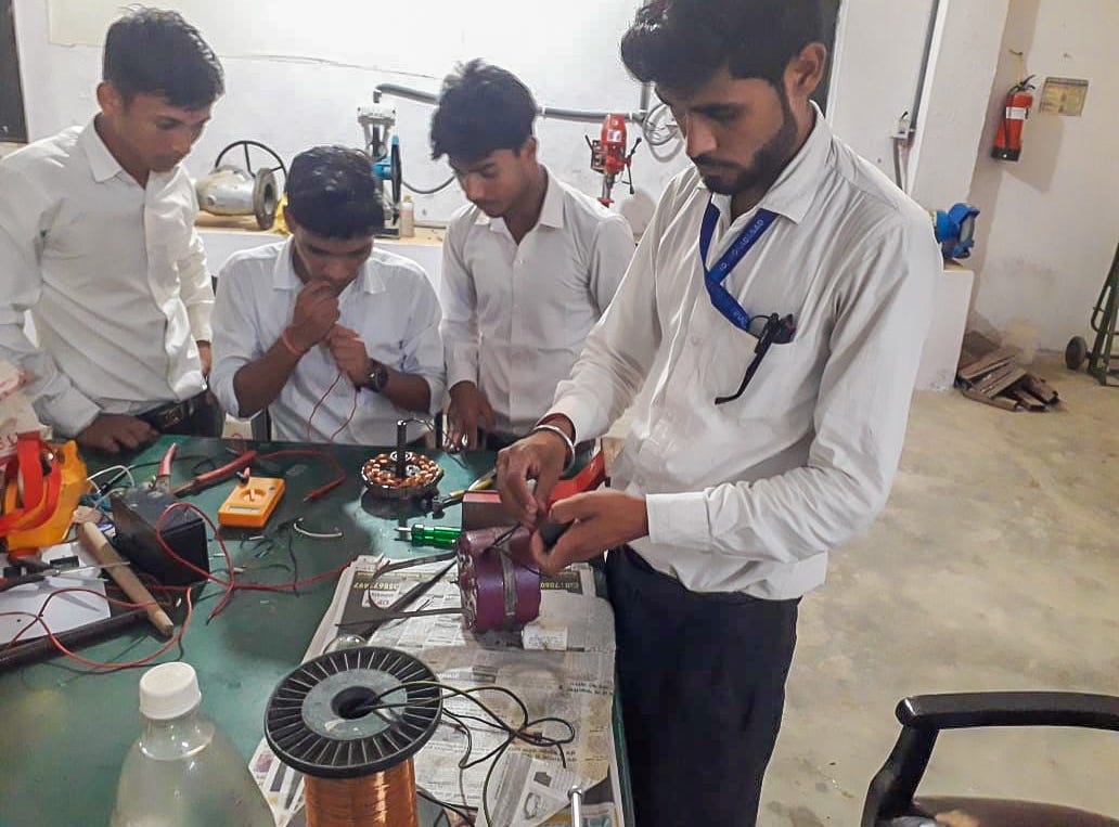 Modern 3 ITI College in Moradabad - Moradabad Iti - Medium