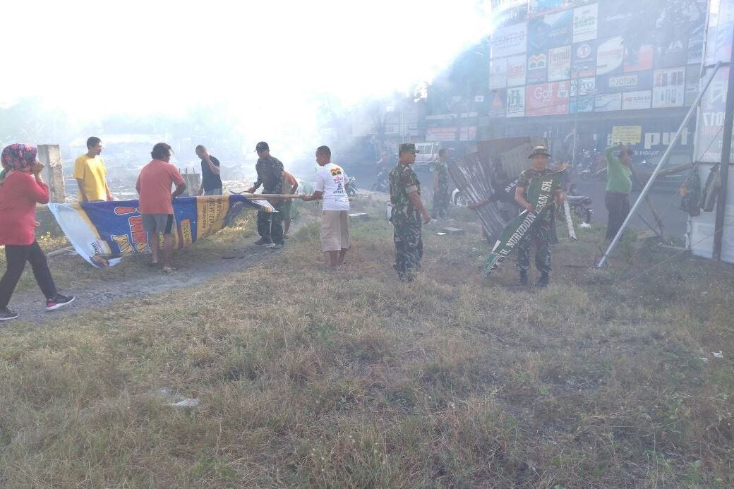 Kepedulian Lingkungan Dan Keasrian Bantaran Sungai Brantas | by ...