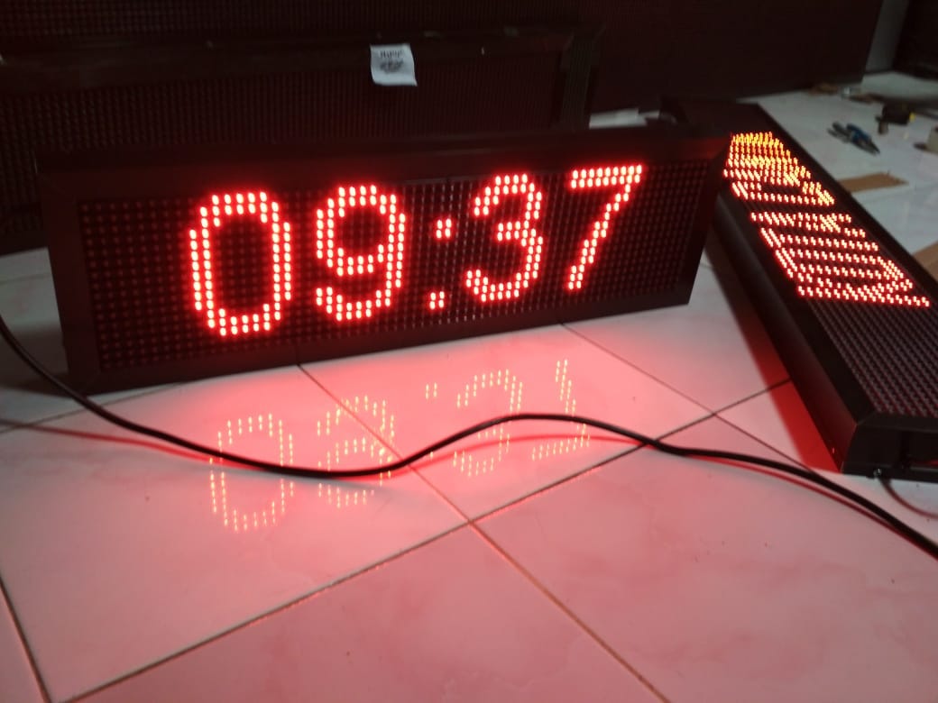 keunggulan memasang Running Text untuk toko atau usaha | by Windyayunda ...