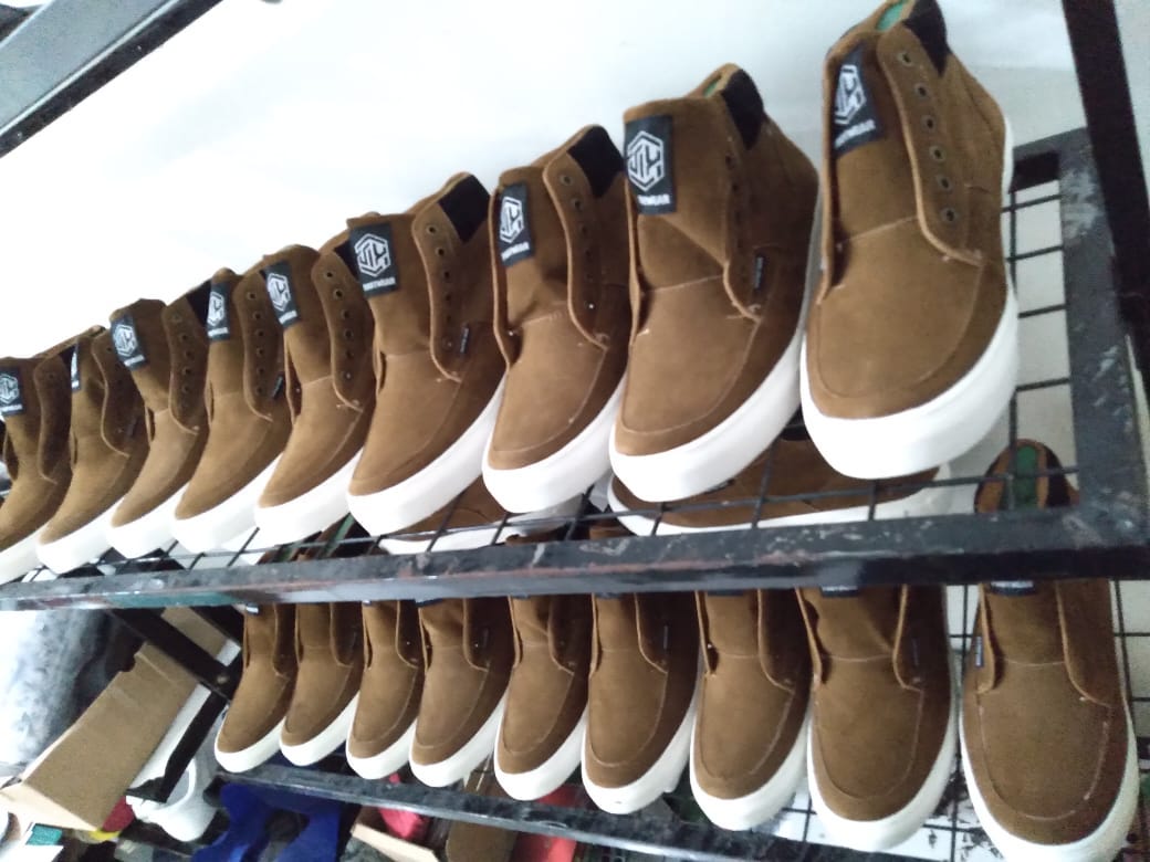 Custom Sepatu Classic Pria Di Sidoarjo | Whatsapp : 0817 9666 444 | by ...