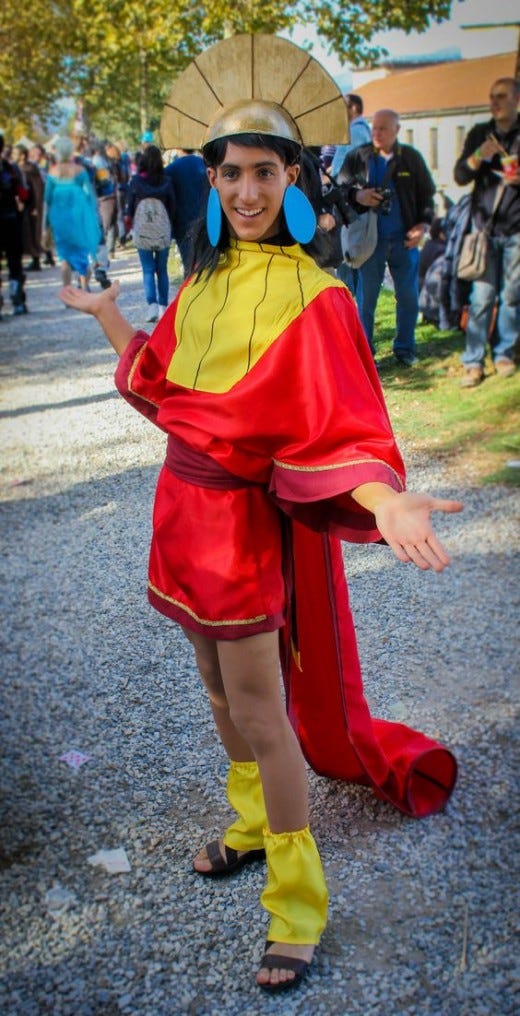 Atlantis Vinny Cosplay