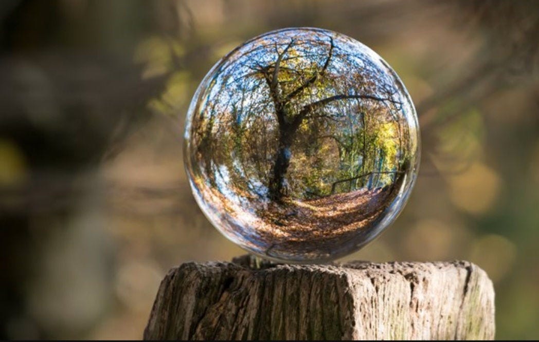 O que há de tão ruim na “visão de mundo”? | by Jared Victor | Medium