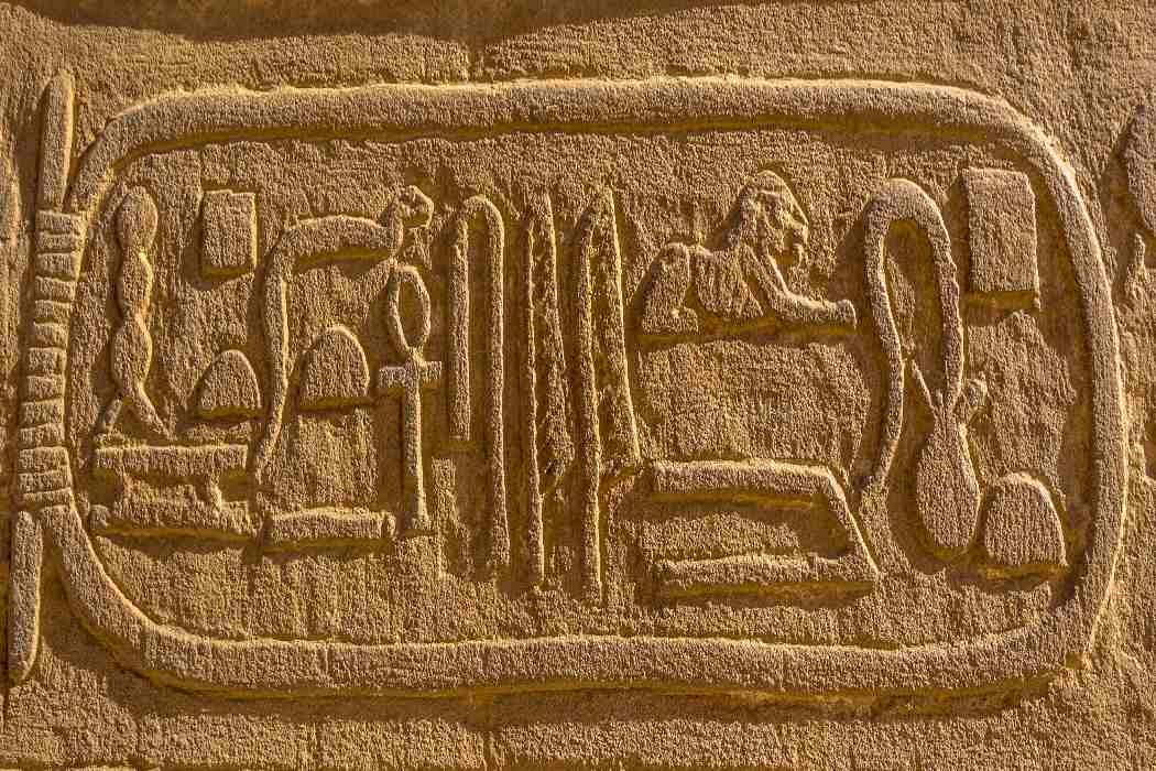 The Royal Cartouche — was it an amulet or a protective magic circle ...