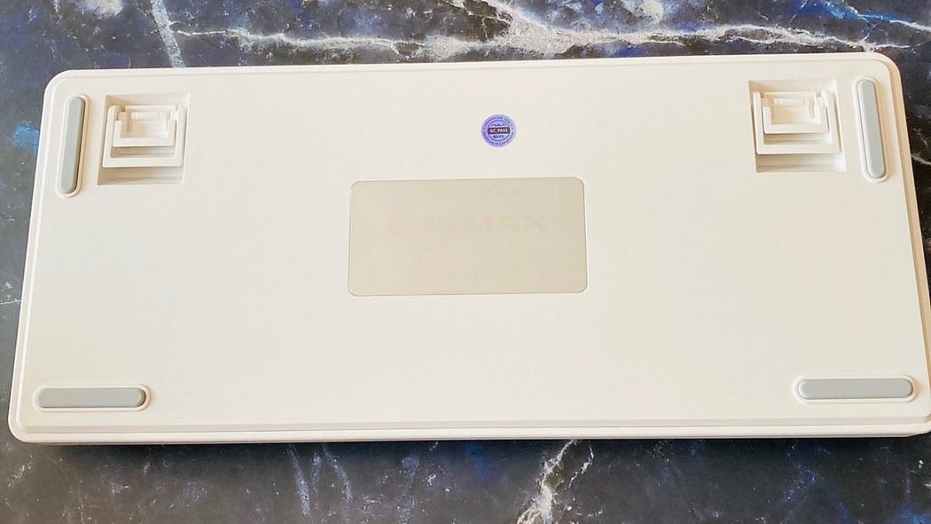 Aula F75 Max - Airman - Periview