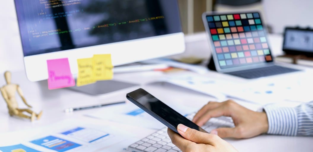 5 Key Factors to Choose the Right Mobile App Development Framework | by ...