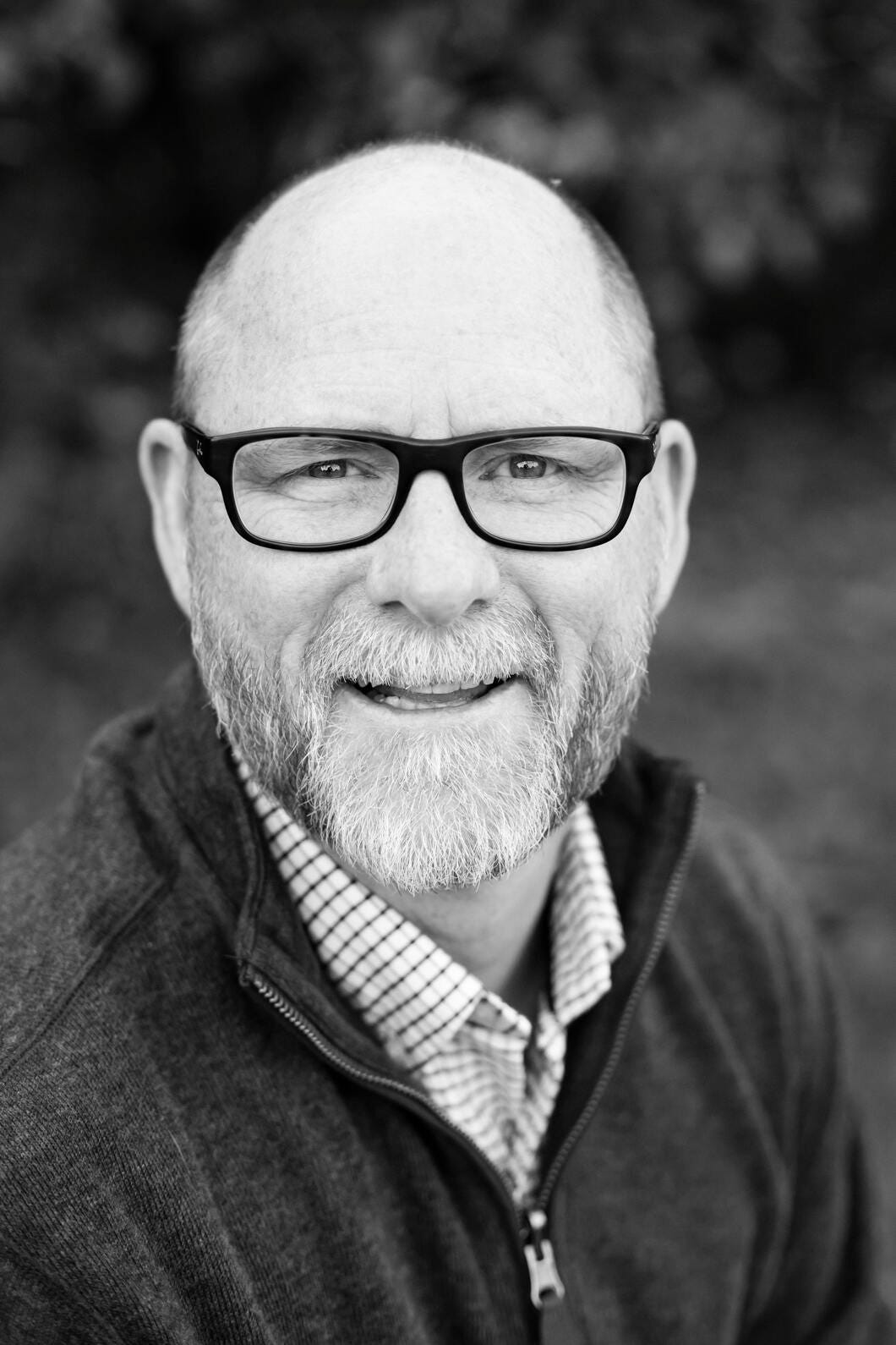 Dating Men in Their 40s and 50s: Pros and Cons | Hello, Love