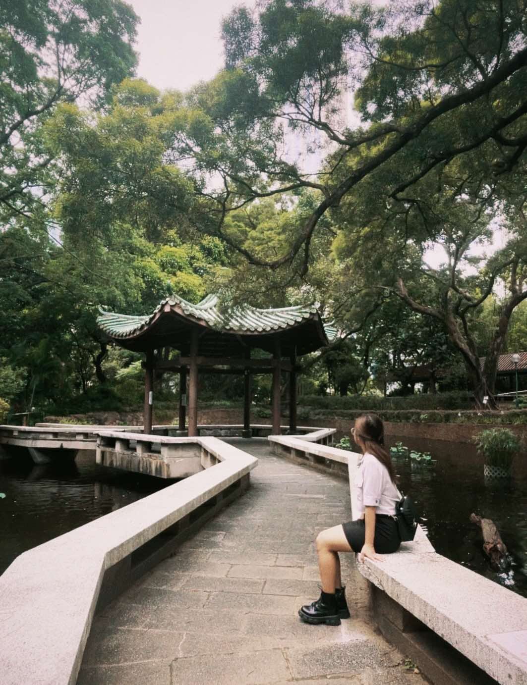 Don’t Force Connection: The Gentle Art of Letting Love Unfold Naturally | by yani | Medium