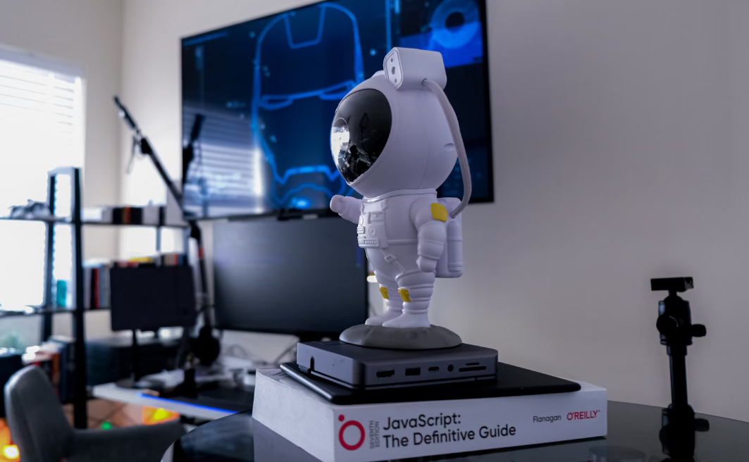 Mastering Remix Forms: Props and Practical Examples | by Prateek ...