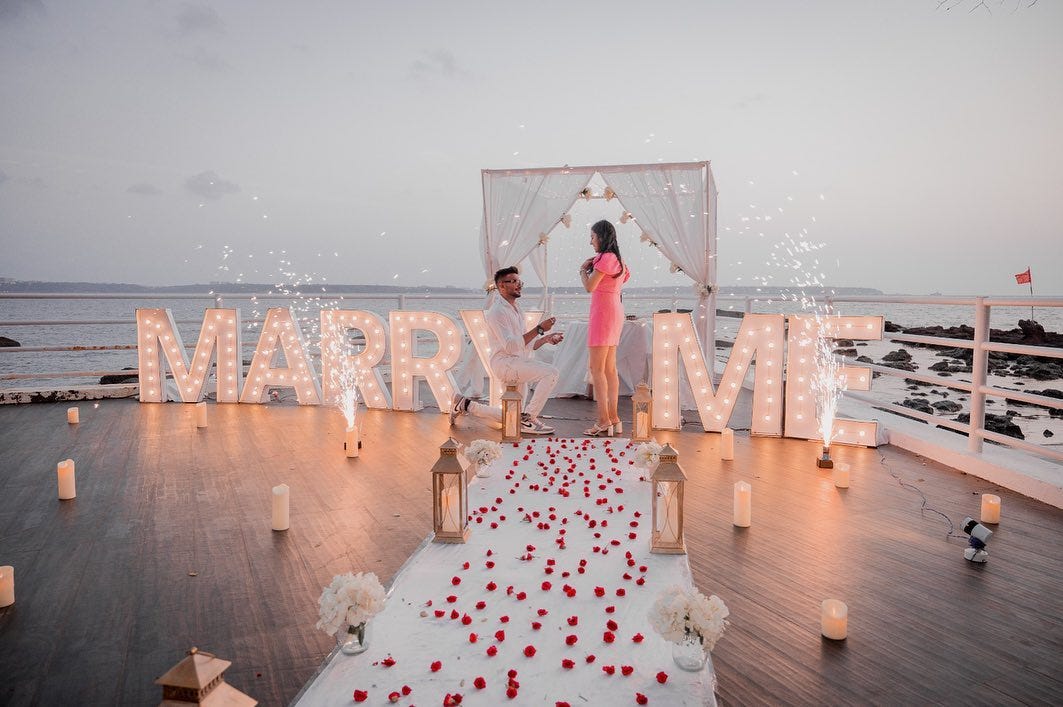 Luxury wedding proposal planner Dinner Table Setup | by Surprise ...