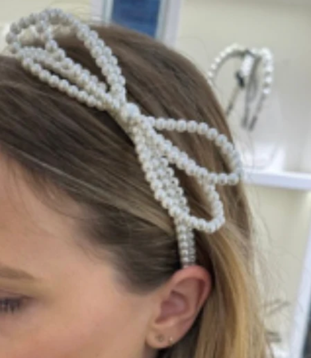 Bow-Rrific - Tiara & Cake - Medium