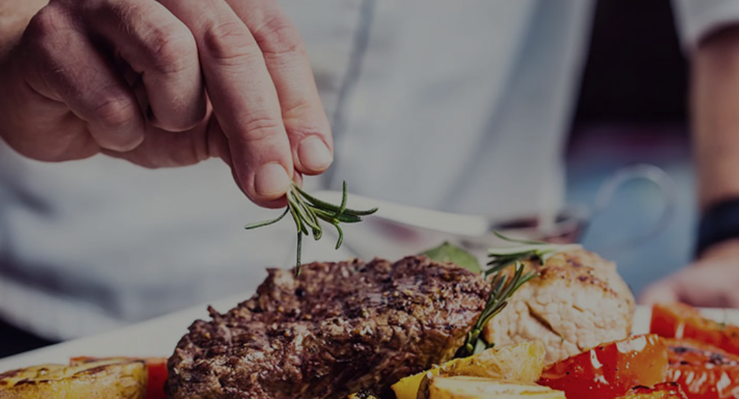 How to Choose a Commercial Ice Machine for your Restaurant | by Ella ...
