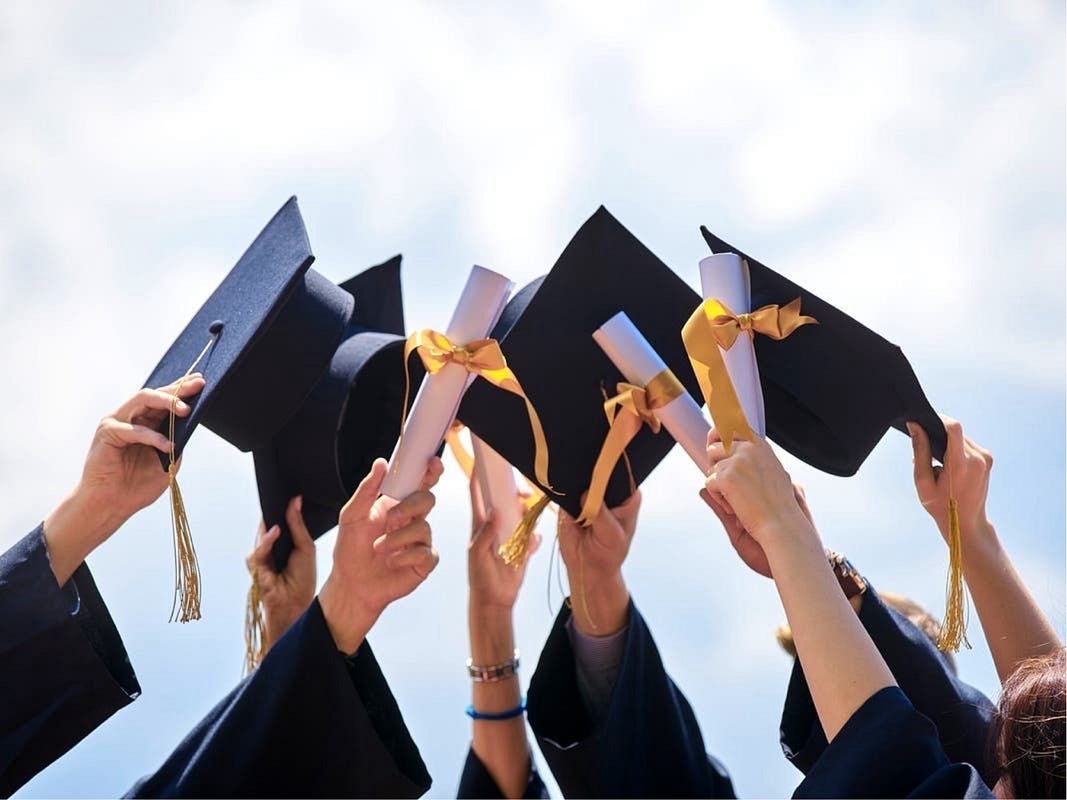 Ang Aking Luwalhati. Ang Aking Luwalhati | by it’s_sion | Apr, 2025 ...