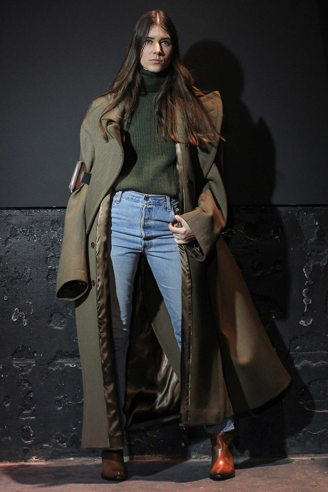 HOW TO LOVE MORE AND PURPOSEFUL CONSUMPTION … and the fashion big “less ...