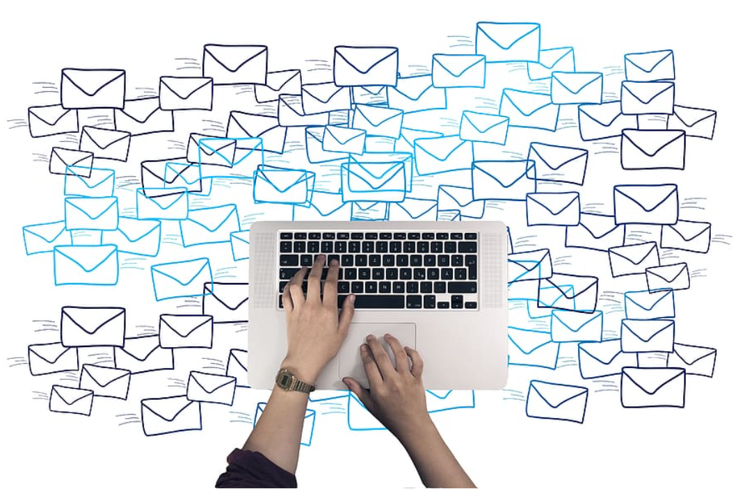 Streamlining Email Communication with Gmail Smart Compose | by Piyush ...