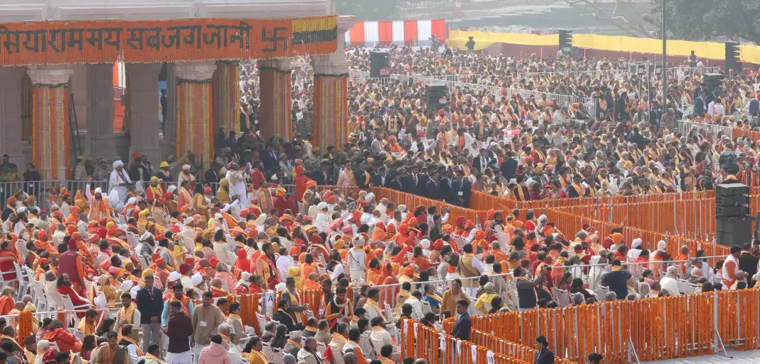 Massive Rush Of Devotees At Ayodhya Ram Temple, Day After ‘Pran Pratishtha’ | by Zara | Medium