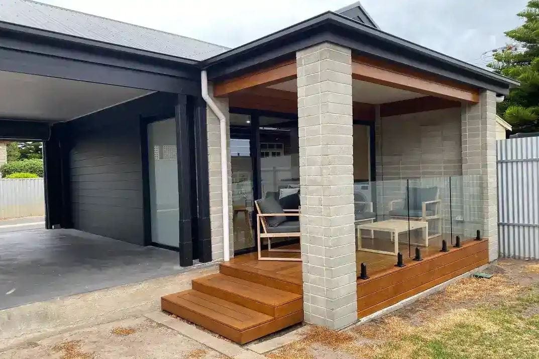 Decking Adelaide - Cain Construction - Medium