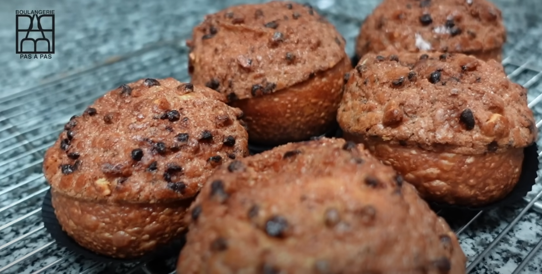 Bite-sized Delights: Unveiling the Craftsmanship of Spoon Biscuits and ...