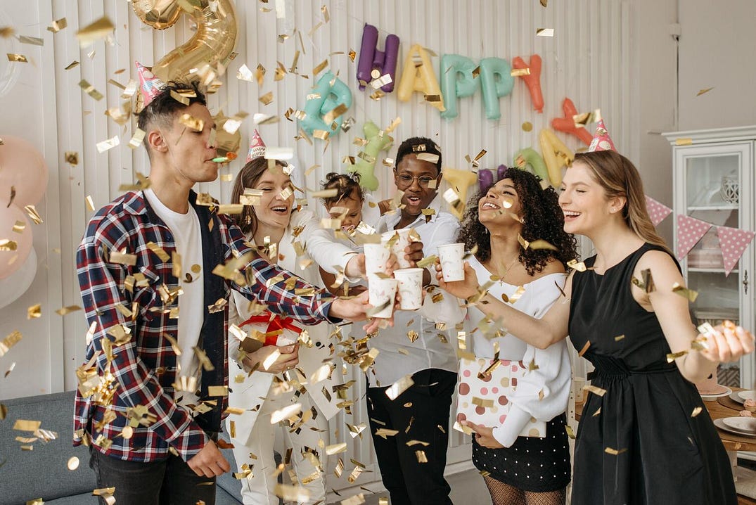 Make A Perfect Experience By Choosing Best Photo Booth | by ...