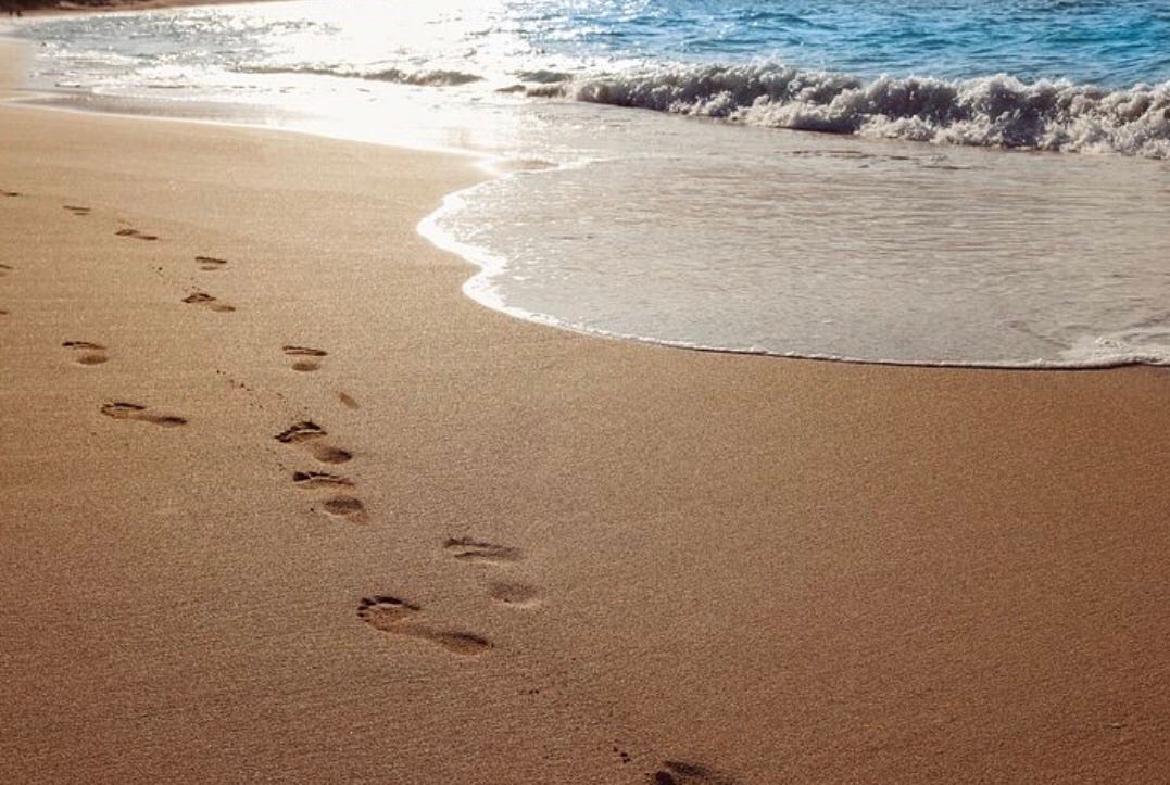 Haiku. A sandy poem | by Charlotte Zobeir Ali | ILLUMINATION | Medium
