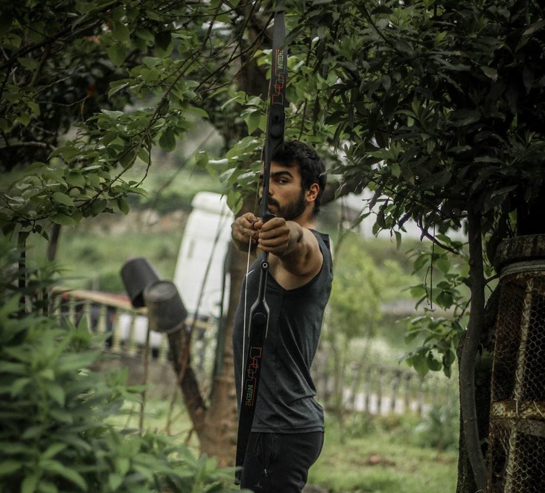 How to Stay Committed in a World of Constant Distractions | by Pedro ...