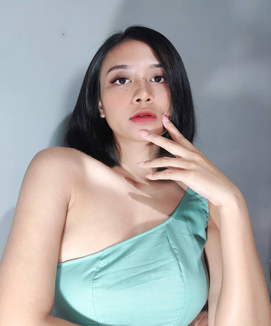 Cerita ngewe dengan anak bos body montok | by Yolamaulida | Medium