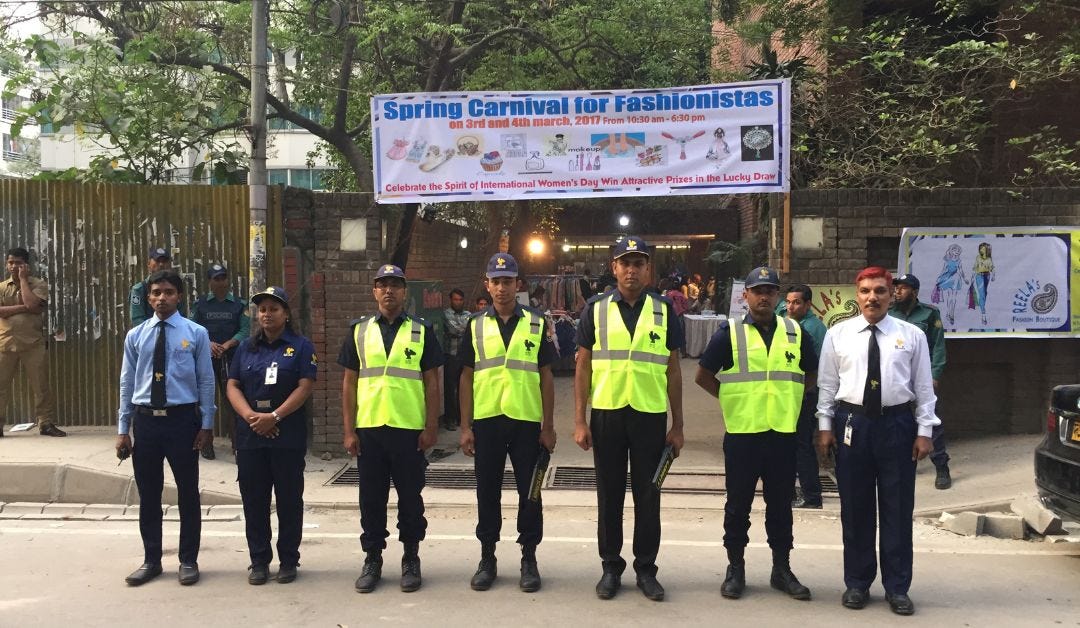How to Choose the Right Security Guard Service for Your Business in Bangladesh | by Max Secure ...