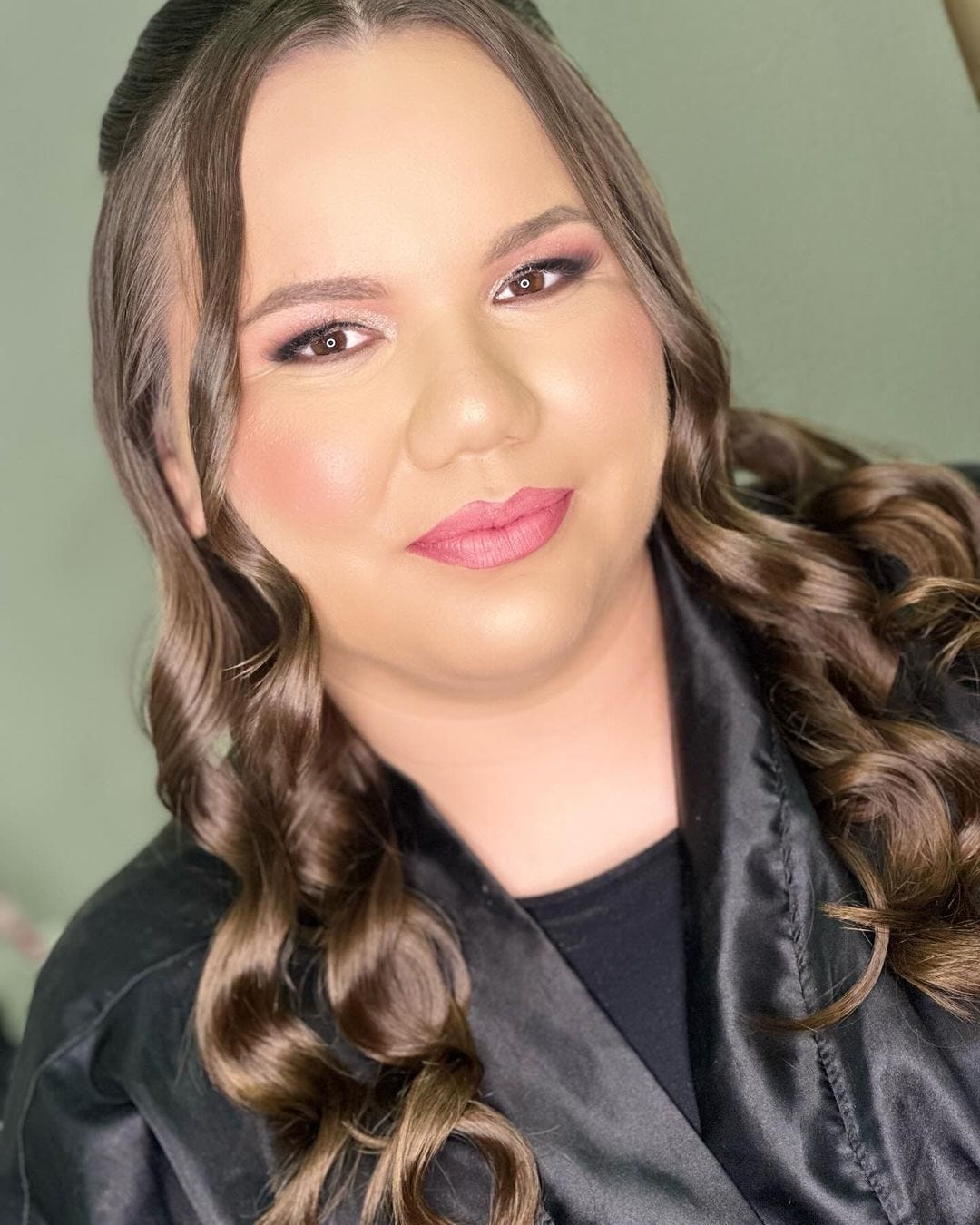 “Formal Makeup Tutorial for Graduation” | by Getdailynewsnow | Medium