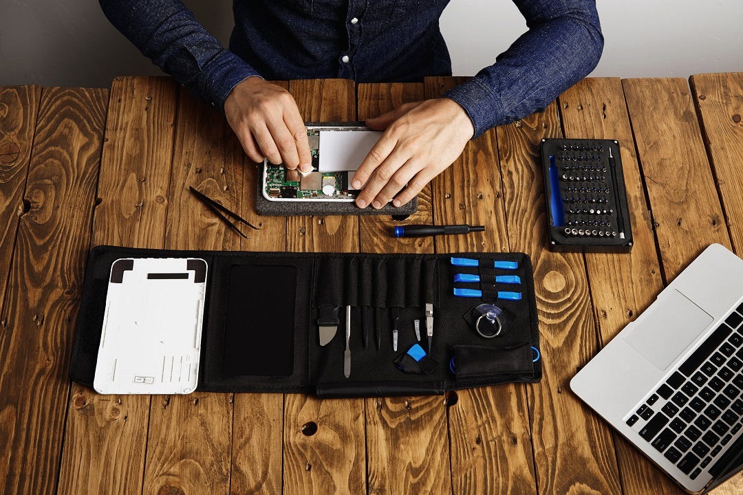 A Comprehensive Guide on Starting Mobile Phone and Gadget Repair ...