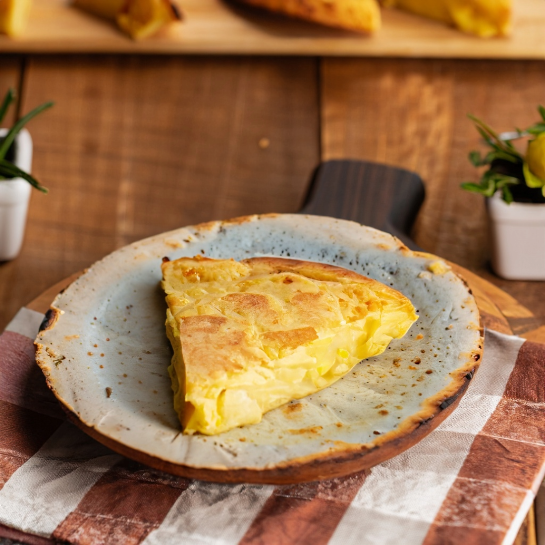 The Spanish Tortilla de Patatas (Potato Omelette) | by iSpyChef | Apr ...