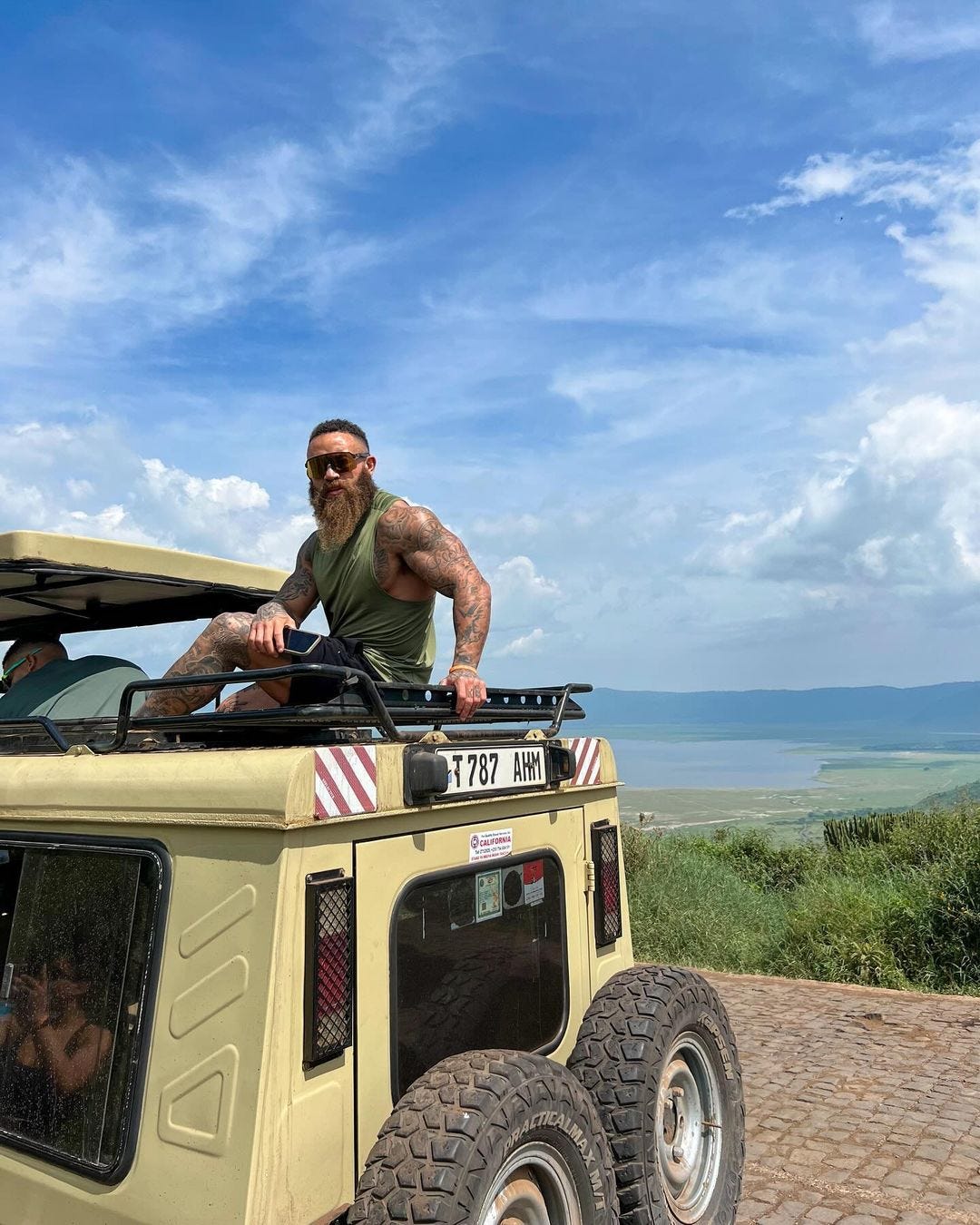 The 1 one Day safari Tanzania /A Day trip Tanzania safari/by generous ...